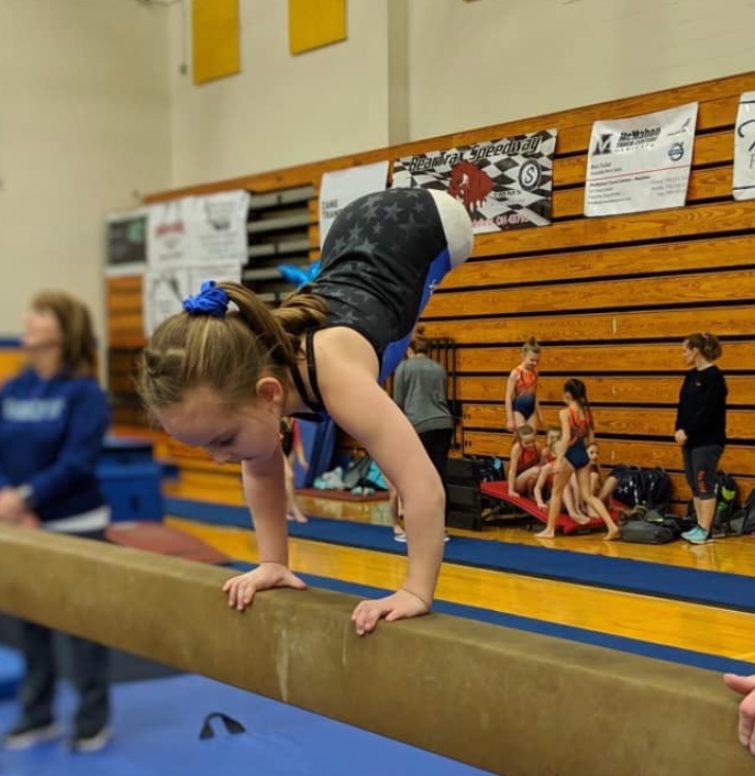 A little girl with a bright future: An 8-year-old girl born without ...
